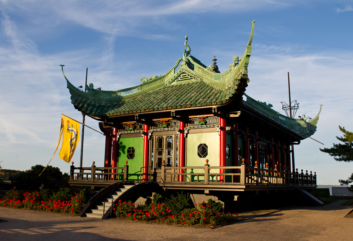 Holiday Brunch at The Chinese Tea House | Newport Mansions