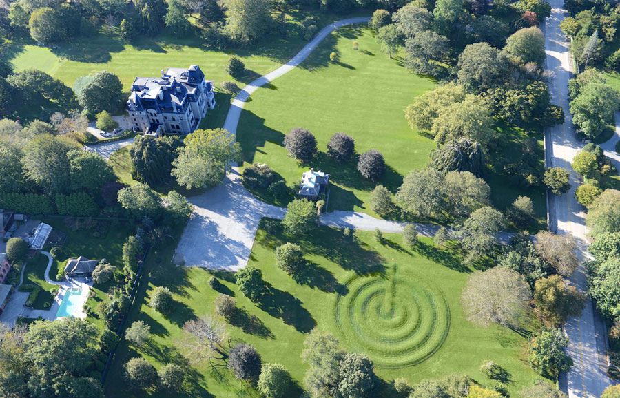 Chateau-sur-Mer Landscape Tour | Newport Mansions