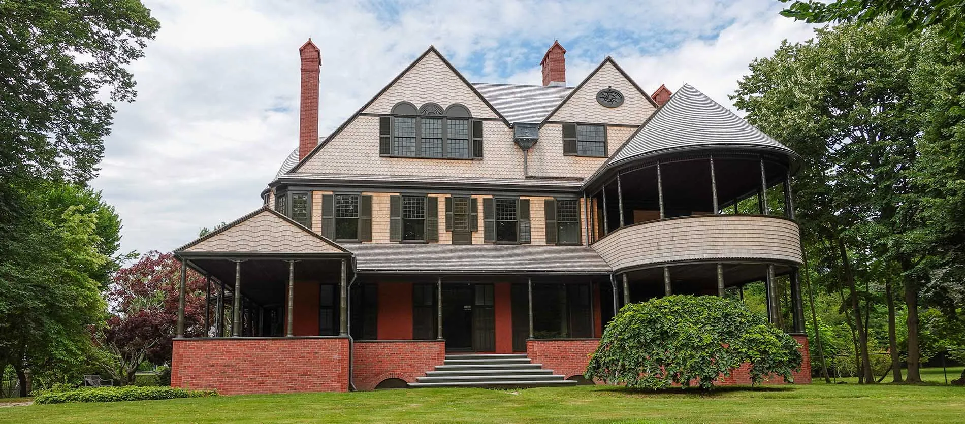 Newport Shingle Style