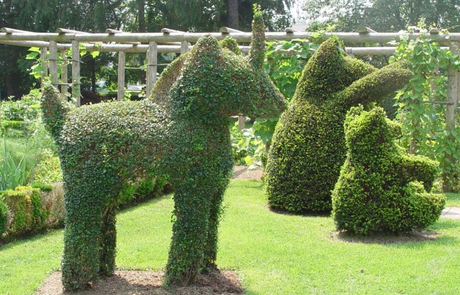 Thursdays in the Garden: Enchanted Gardens | Newport Mansions